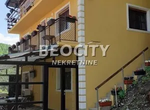 Prodaja Vila - Kraljevo, Centar