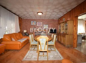 Prodaja Vila - Beograd, Barajevo: Lipovica - Glumčevo brdo