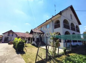 Prodaja Vila - Batočina