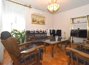 Prodaja Stan - Beograd, Čukarica: Banovo Brdo