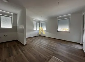 Prodaja Stan - Novi Sad