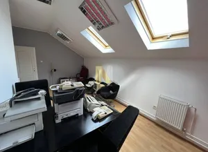 Izdavanje Lokal - Novi Sad, Klisa