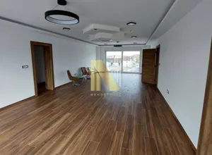 Izdavanje Lokal - Novi Sad, Adice