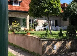Izdavanje Vila - Beograd, Mali Mokri Lug - Zvezdara