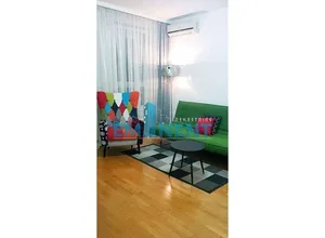 Izdavanje Stan - Beograd