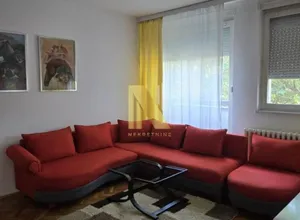 Izdavanje Stan - Novi Sad, Stari Grad: Spens