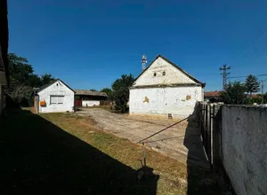 Prodaja Kuća - Inđija