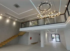 Izdavanje Lokal - Paraćin