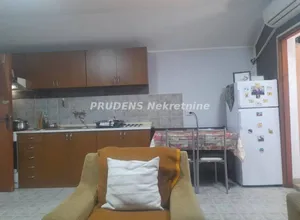Prodaja Stan - Beograd, Surčin Centar