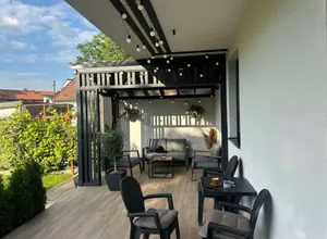 Prodaja Kuća - Novi Sad, Sremska Kamenica Centar