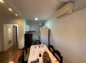 Izdavanje Stan - Beograd, Palilula: Ćalije