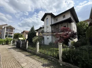 Izdavanje Vila - Beograd, Voždovac centar