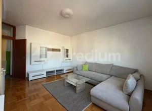 Izdavanje Stan - Beograd