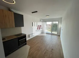 Izdavanje Stan - Beograd
