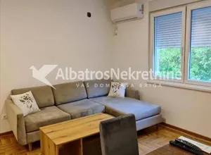 Izdavanje Stan - Beograd, Savski Venac Centar