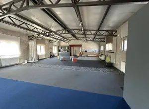 Izdavanje Magacin - Beograd, Zemun: Altina - Galenika