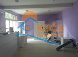 Izdavanje Lokal - Niš