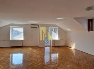 Izdavanje Lokal - Novi Sad