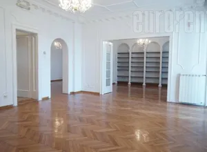 Izdavanje Stan - Beograd