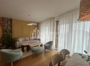 Izdavanje Stan - Beograd, Vračar: Kalenić - Slavija - Cvetni Trg