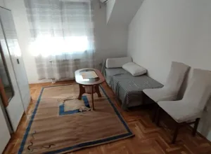 Izdavanje Stan - Novi Sad, Adice