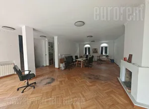 Izdavanje Vila - Beograd, Donji Grad
