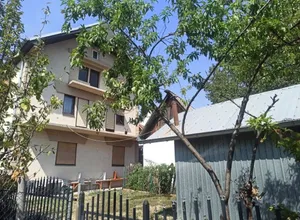 Prodaja Vila - Kragujevac, Aerodrom