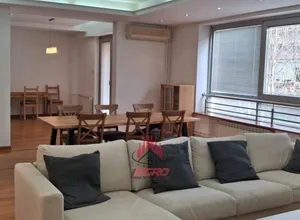 Izdavanje Stan - Beograd, Vračar: Kalenić - Slavija - Cvetni Trg