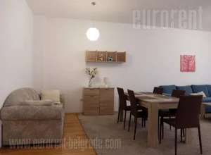 Izdavanje Stan - Beograd, Vračar: Hram Svetog Save - Neimar - Čubura