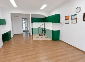 Prodaja Lokal - Beograd, Voždovac centar