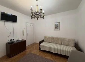 Izdavanje Stan - Beograd, Savski Venac: Klinički centar - Kneza Milosa