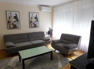 Izdavanje Stan - Beograd, Novi Beograd: Fontana - Studentski grad