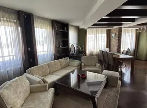 Izdavanje Stan - Beograd, Palilula Centar - Tašmajdan - Pravni fakultet