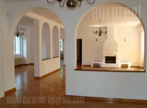 Izdavanje Vila - Beograd, Savski Venac Centar