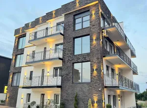 Prodaja Stan - Beograd, Surčin Centar