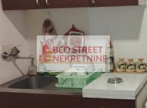 Izdavanje Stan - Beograd, Vračar: Crveni Krst - Južni bulevar