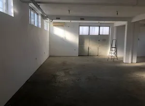 Prodaja Magacin - Beograd, Surčin Centar