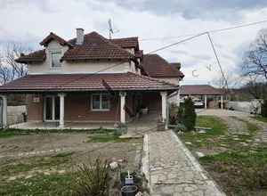 Prodaja Vila - Kraljevo, Centar