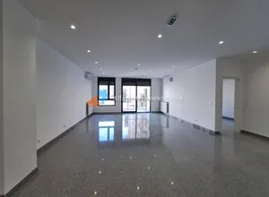 Izdavanje Lokal - Beograd, Vračar: Hram Svetog Save - Neimar - Čubura