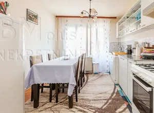 Prodaja Vila - Niš, Medijana: Duvanište - Trošarina - Merkator