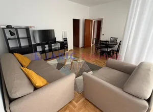 Izdavanje Stan - Beograd, Vračar: Crveni Krst - Južni bulevar
