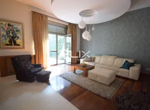 Izdavanje Vila - Beograd, Čukarica: Golf naselje - Košutnjak
