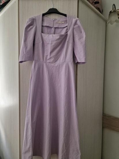 Prelepa lavanda haljina