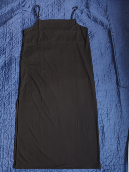 Nova H&M crna midi haljina ravnog kroja, L