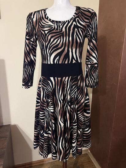 Haljina animal print L 2000rsd