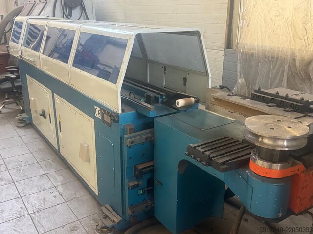 Mašina za savijanje cevi
SHUZ TUNG MACHINERY INDUSTRAL CNC 38BR2