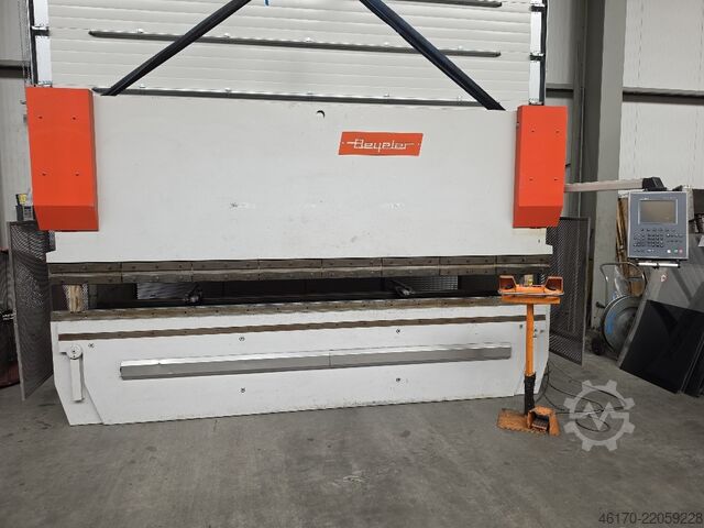 Abkant presa
Beyeler PR6 150 4100