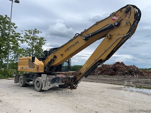 Manipulator materijala
Caterpillar MH3026