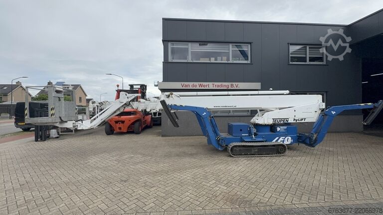 Teupen Leo 30T Guseničarska Visinska Platforma / Guseničarski Teleskopski Podizni Kran 30 Metara Rad
TEUPEN Leo 30T Rups Hoogwerker / Crawler Telescopic Boom Lift 30 Meter Werkhoogte 2007