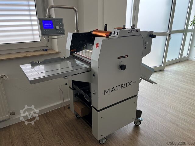 Mašina za laminiranje
Vivid Matrix MX370P